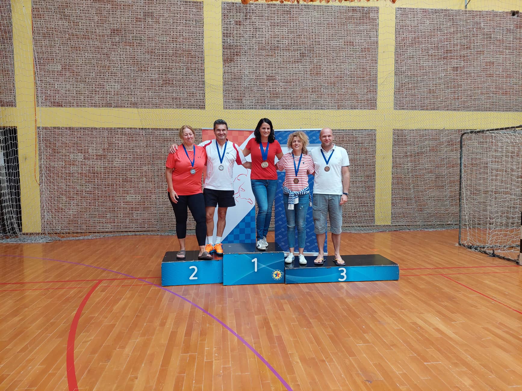 BADMINTON Uspješni veterani i seniori