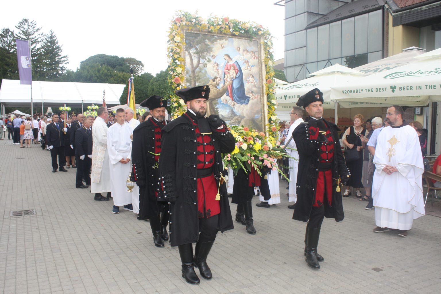 Procesijom i svetom misom u Čakovcu proslavljen blagdan Gospe od Anđela