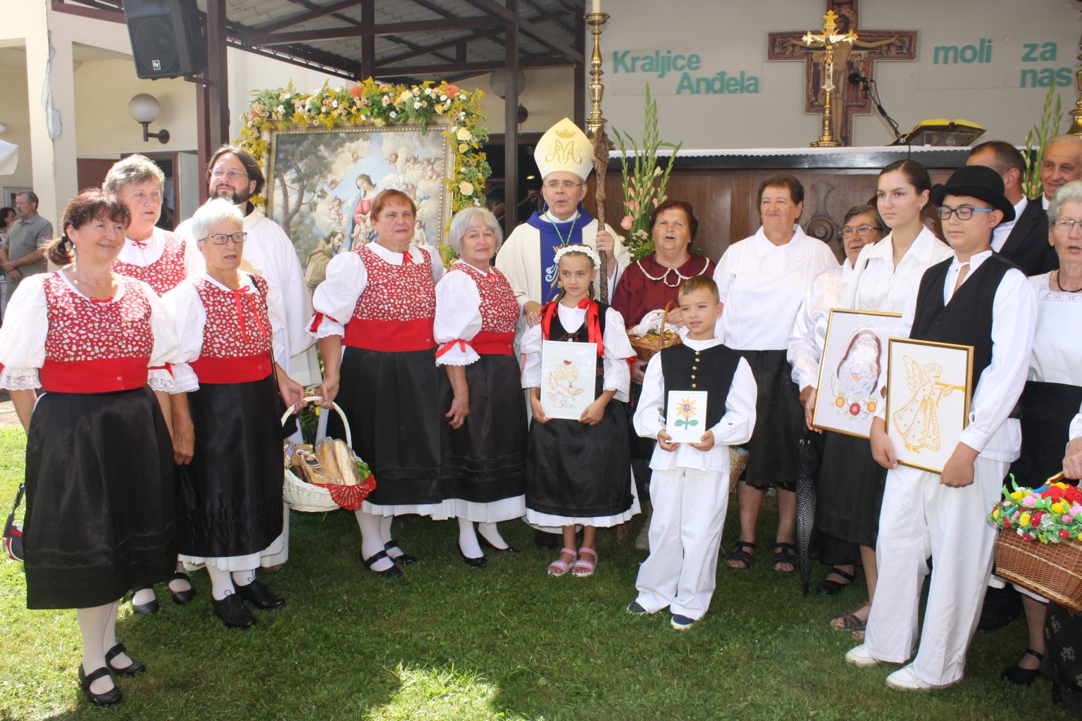 Procesijom i svetom misom u Čakovcu proslavljen blagdan Gospe od Anđela