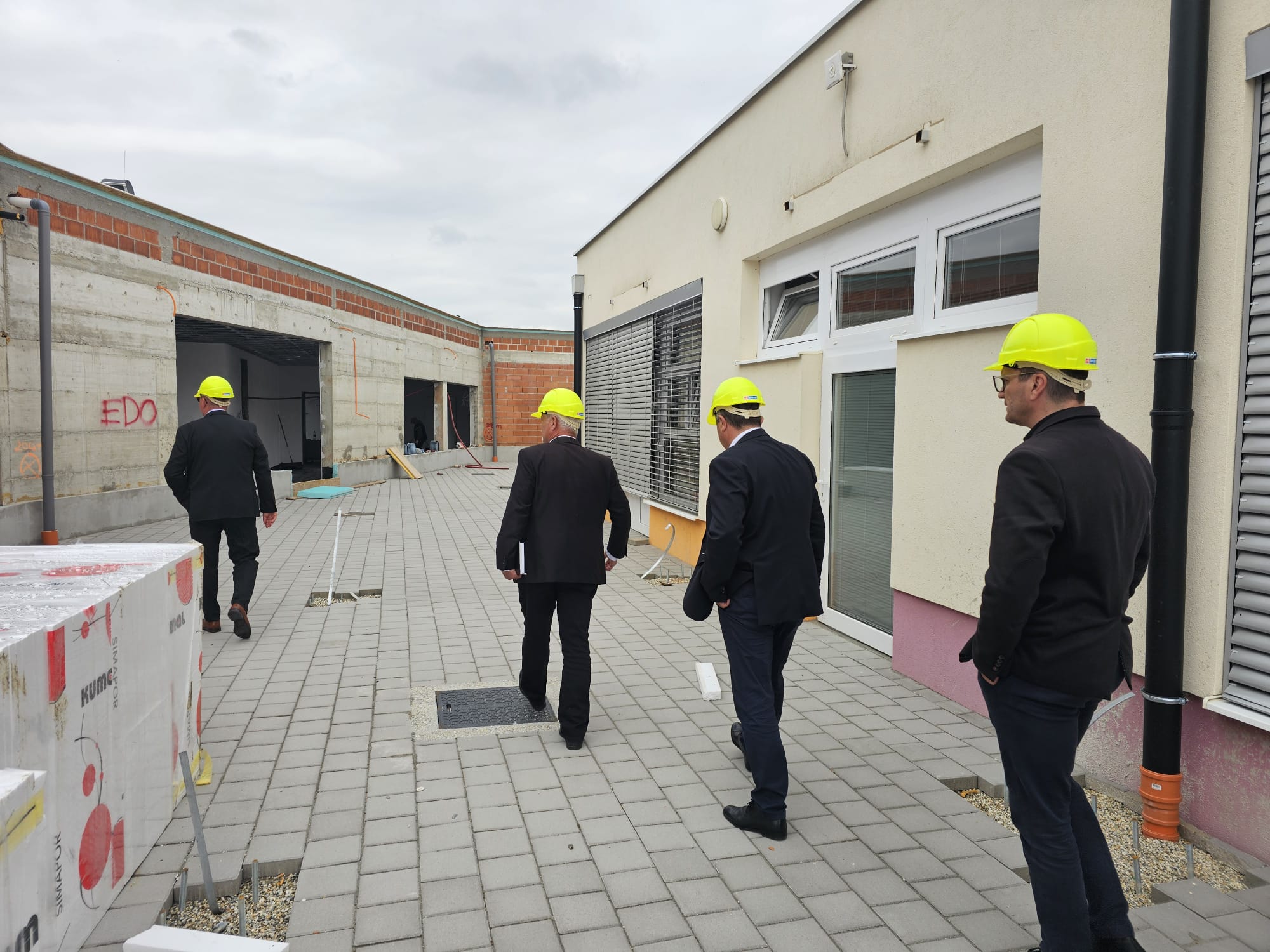 Suradnja za primjer